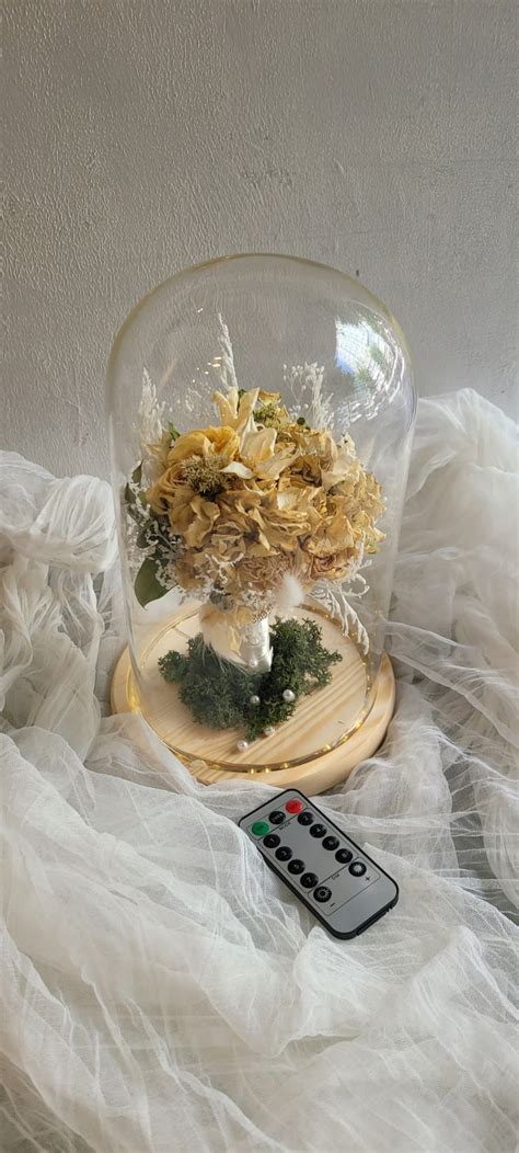 일산웨딩부케일산부케말리기일산부케유리돔라페플라워일산부케예쁜꽃집일산촬영용부케승진식물화환호접란꽃바구니꽃다발 화이트톤 웨딩부케 유리돔 네이버 블로그