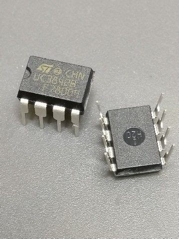 IC UC3842 UC3843 UC3844 UC3845 UC3845 SMD UC3846 16ขา Current Mode PWM Controller ของแท