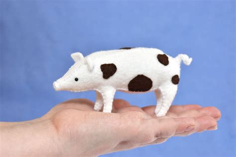 Felt Pig Sewing Pattern Barnyard Stuffed Animals By Delilahiris