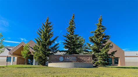 Home I V Macklin Public School