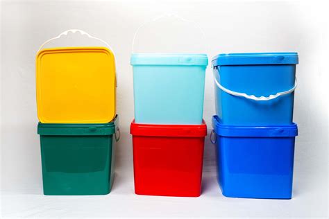 Квадратни опаковки Агро Пласт М пластмасови кутии и кофи