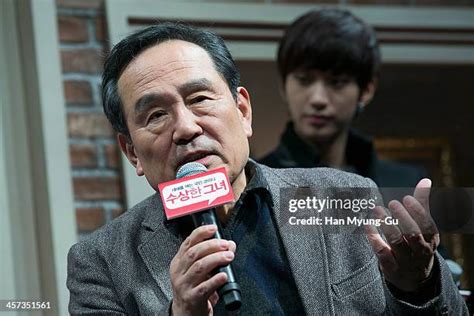 Park In Hwan Actor Photos And Premium High Res Pictures Getty Images