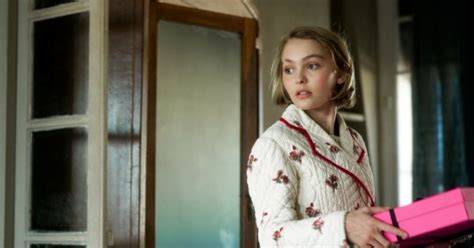 플래니테리엄 릴리 로즈 뎁 조니 뎁 딸→배우 첫 주연