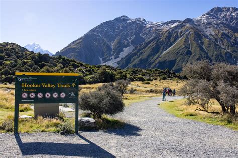 Hooker Valley Track Hiking Guide Stats Map And Photos
