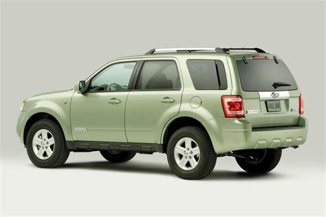 The Second Generation Ford Escape Was A Heavy Update Of The Original Cnet