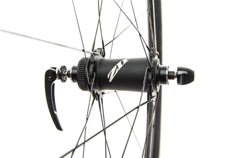 Zipp 303 Nsw Disc Carbon Tubeless 700c Wheelset The Pros Closet