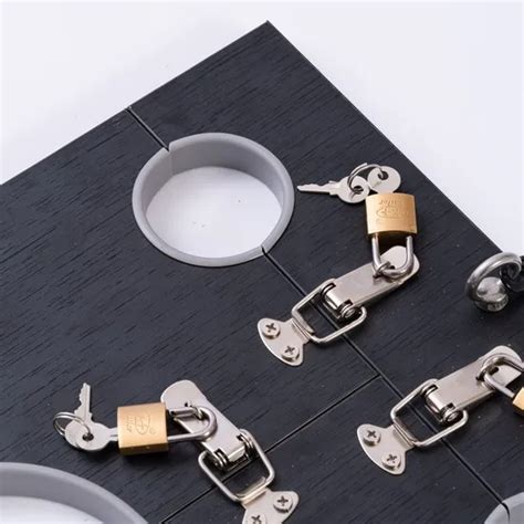 Black Hand Pillory Traction Chain Sex Chair Bdsm Furniture Sex Toys For Couple Bondage Sex Tools