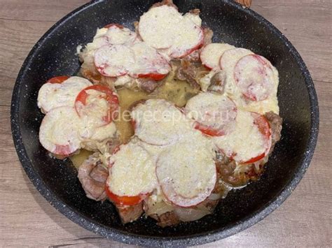 Мясо по французски из свинины на сковороде без картофеля пошаговый рецепт