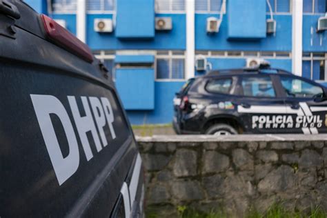 Em Olinda jovem mata madrasta esfaqueia o próprio pai e foge Metrópoles