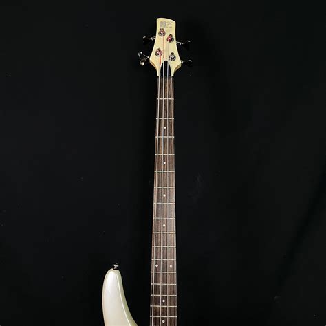 Ibanez Sr300 Unisound Bangkok กีตาร์ไฟฟ้า กีตาร์มือสอง เบสมือสอง สยาม