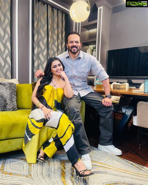 Tejasswi Prakash Wiki Biography Age Gallery Spouse And More