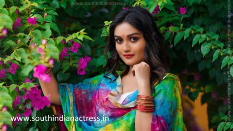 Sreelakshmi Sreekumar Stills In Multi Colour Bandhani Dupatta
