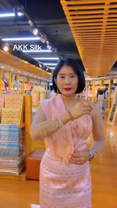 မိမိုက်နေတဲ့ပုံသစ်လေး🧡 Akk အသင့်ချုပ်ပြီးမြန်မာပွဲတက်ဝတ်စုံလေးတွေပါရှင့် Dress Wedding