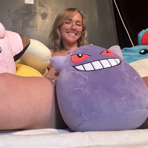 Pokesluts Profile Page 2 Vids Pics And More Manyvids Manyvids