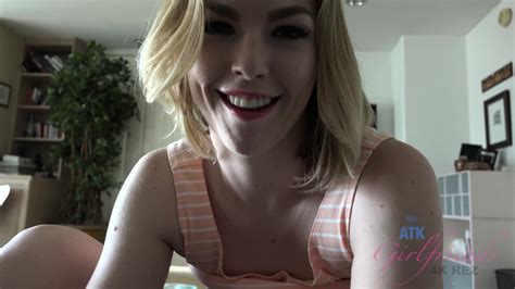 Footjob Ella Nova Eporner