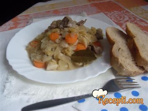 Kiseli Kupus Sa Junetinom Kiseli Kupus Sa Junetinom