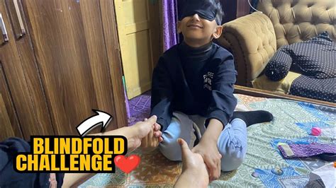 Aj Humny Kiya Blindfold Challenge |Mama And Sarim Vlogs.... - YouTube