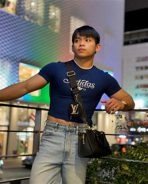 Carlos Yulo Crop Top Ootd Receives Jeers And Cheers Pepph