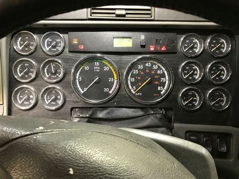 Freightliner Columbia 120 Instrument Cluster For Sale