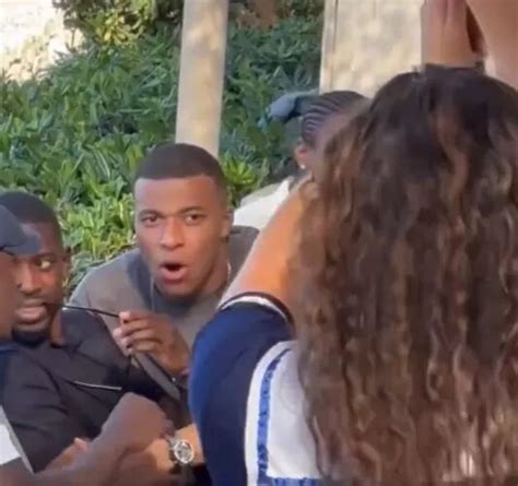 نگاه عاشقانه امباپه به یک دختر؛ ماجرای عاشق شدن ستاره فرانسوی صحت دارد