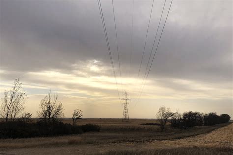 New Scorecard Rates Nations Grid Managers On Connecting Renewables