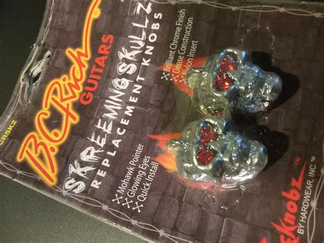 Bc Rich Bcrsk2 Skreeming Skull Knobs 2006 Chrome Reverb