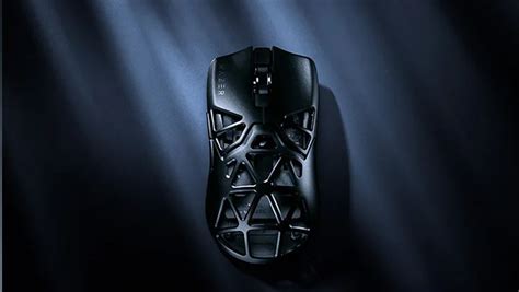 Razers Audaciously Priced Viper Mini Signature Edition Stuns In New White Colorway Hothardware