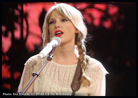 Taylor Swift Dominates Billboards Top Album Sales Chart