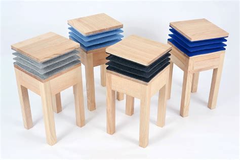 Musical Stool Play A Note With Every Sit Objet Design Accordéon
