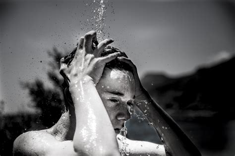 100 000 Free Girl Showering And Girl Images Pixabay