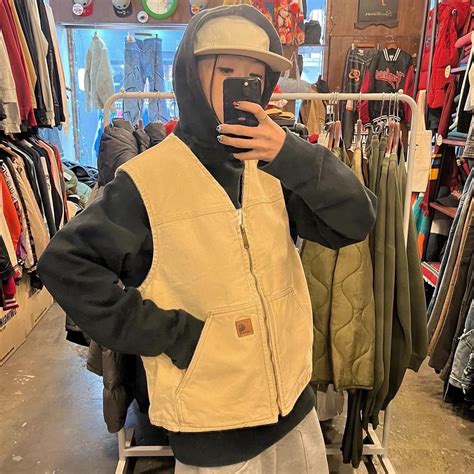 Carhartt V26 Sherpa Work Vest 후루츠패밀리