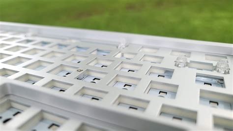 Glorious GMMK Pro Keyboard Kit Review MMORPG Com