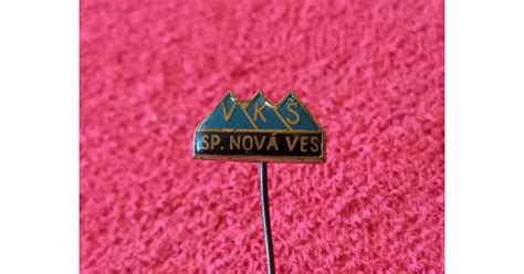 Insigna Volei Vk Spi Sk Nov Ves Slovacia Okazii Ro