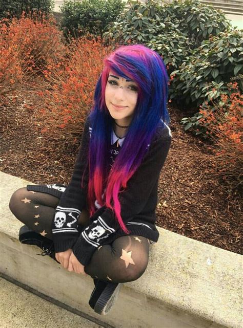 Pin By Moona On Scene Hair Inspo Scene Girl Outfits Emo Scene Hair