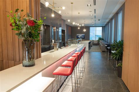 Lounges Canada Air Canada Maple Leaf Club