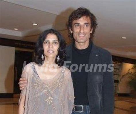 Rahul Dev With His Late Wife Rina Photo