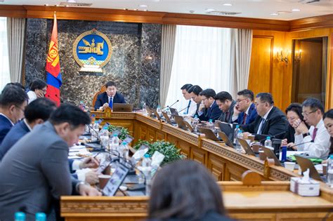 Залуучуудын хөгжлийг дэмжих залуу гэр бүлийг орон сууцжуулах бодлогыг хэлэлцэв Nio Mn