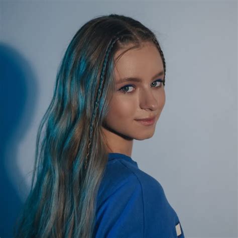 ALICE ME DANCEHALL NOVOSIBIRSK Alice Me Threads Say More ALICE ME DANCEHALL NOVOSIBIRSK Alice Me Threads Say More