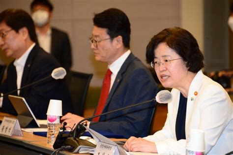 공정위 유통 납품 업계와 손잡고 소비촉진 나서 Zdnet Korea