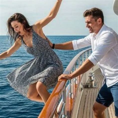 The Husband Who Pushed His Wife Into The Sea Returns For Revenge After