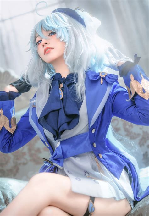 《原神》 芙宁娜cosplay 次元岛