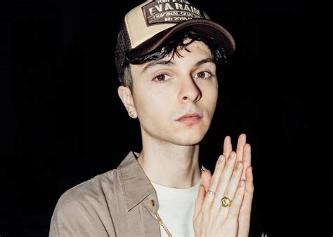 De Los Videojuegos Al Micrófono La Historia De Oscu Street Art Latam