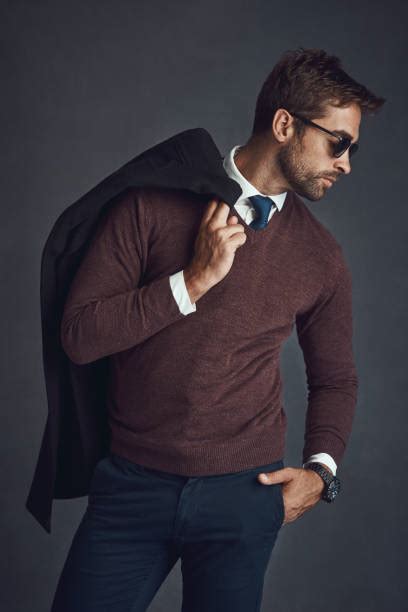 560 Alpha Male Fotografías De Stock Fotos E Imágenes Libres De