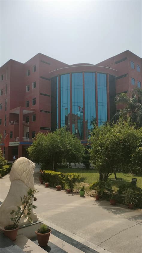 Gitm Lucknow Fees Admission 2025 Courses Cutoff Ranking Placement