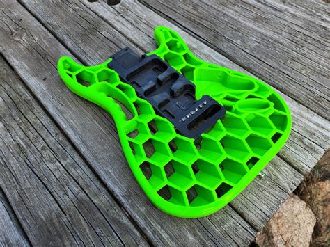 Custom 3d Printed Honeycomb Stratocaster Body Etsy