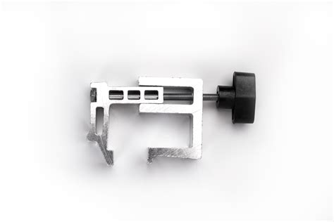 Roll Up Clamps Without Inbuilt Rails Bison Tonneau Covers