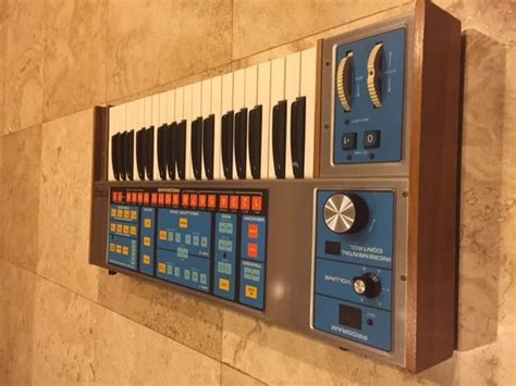 MATRIXSYNTH Moog The Source Synthesizer