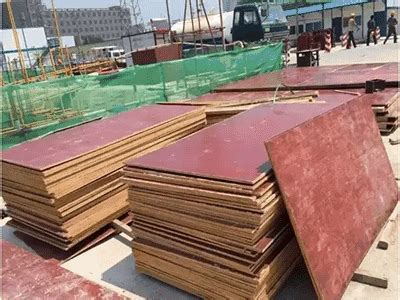 建筑木方模板厂家 建筑模板工程项目的施工质量提高方法有哪些？