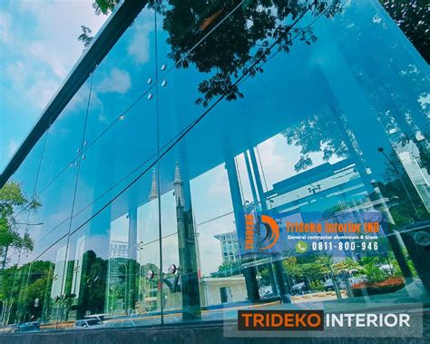 Solusi Facade 1 Dengan Spider Fitting Kaca Tempered 2026
