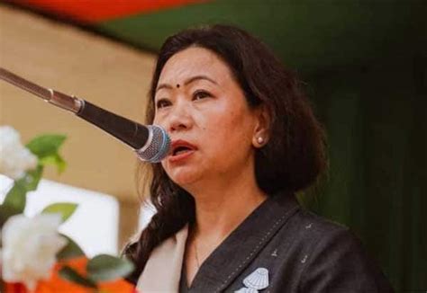 எம் எல் ஏ பதவியை ராஜினாமா செய்தார் சிக்கிம் முதல்வர் மனைவி